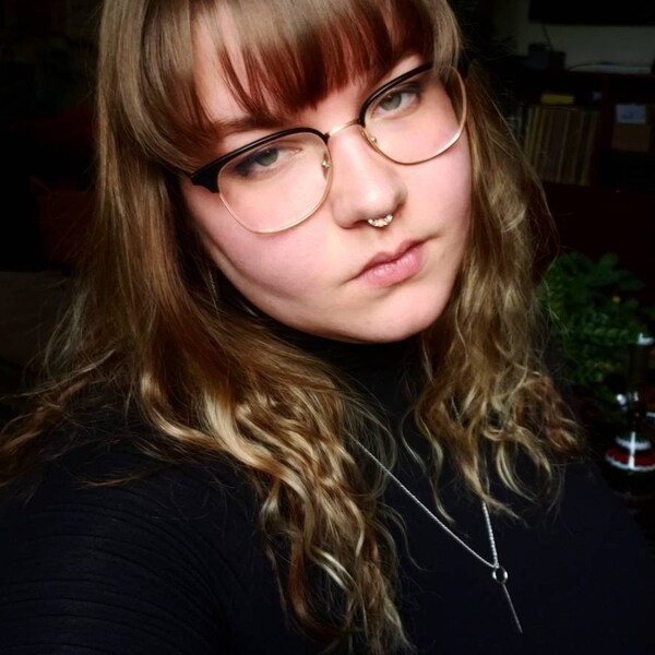 Seidr. Runic Talisman. Medieval Runes of Healing & Magick. Bespoke ...