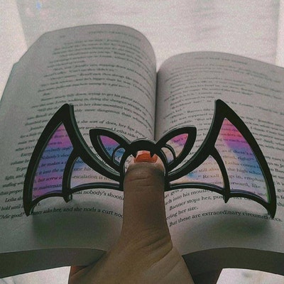 Animal Crossing Isabelle Keychain - Etsy