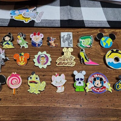 DISNEY ASSORTED PIN Trading Lot Pick Size From 5-100 No - Etsy