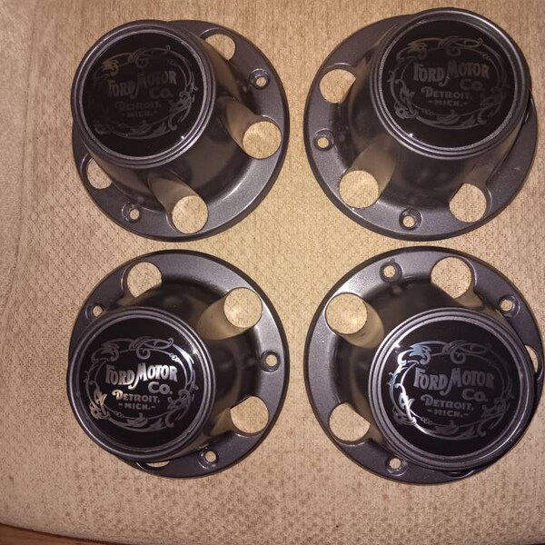 Metal Stickers Custom Car / Wheels Center Cap Logo Badge Wheel Trims ...