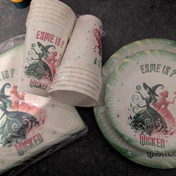 Wicked Party Decorations- Personalised Birthday Plates Cups Napkins ...
