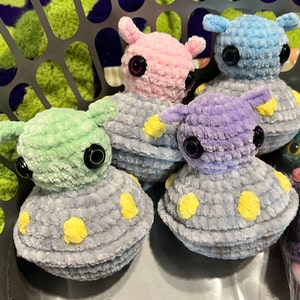 Weebee the Space Invader No Sew Crochet Pattern - Etsy Australia