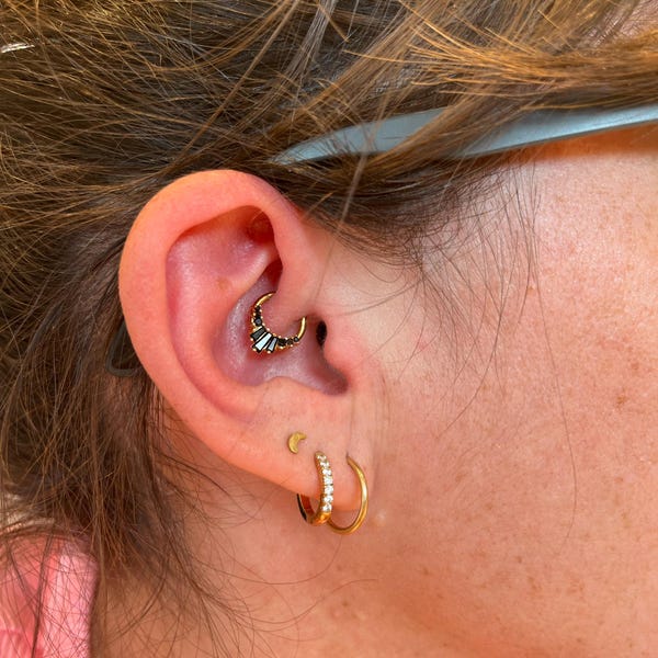 16G Daith Earring Gold 8mm/10mm Black CZ Daith Ring Clicker Minimalist ...