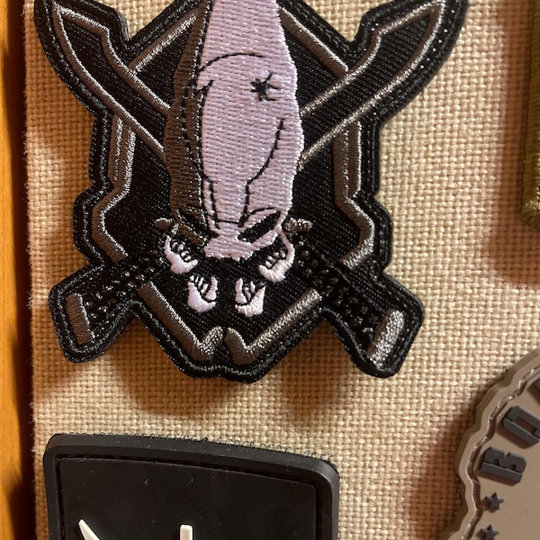 Alien Xenomorph Embroidered Iron on Patch - Etsy