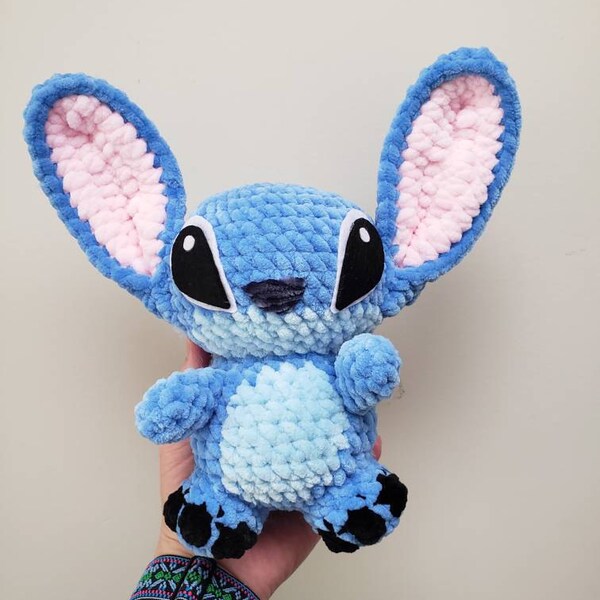 Crochet Pattern - Cute Stitchie With Frog, Halloween and Valentine ...