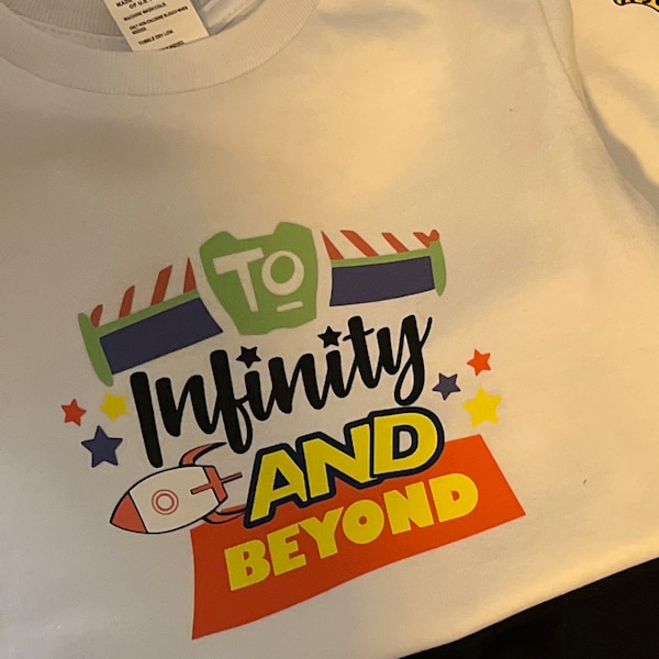 To Infinity and Beyond - Buzz LIGHTYEAR , Disneyland, Toy STORY , Pixar ...