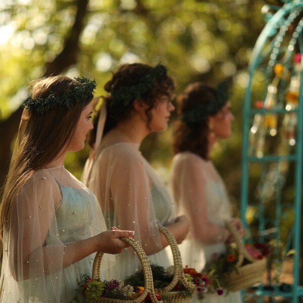 Winter Wedding Floral Crown-preserved Juniper Crown - Etsy