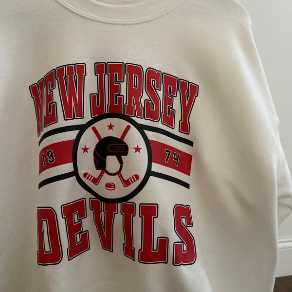 Vintage New Jersey Devil Sweatshirt \ T-shirt, New Jersey Devil Sweater ...