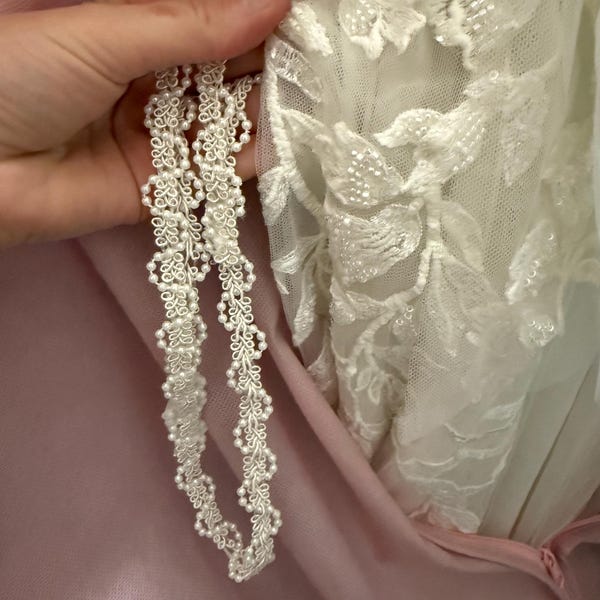 Bridal Emergency! Wrist Loop Train Bustle, Wedding Train Loop Bracelet ...