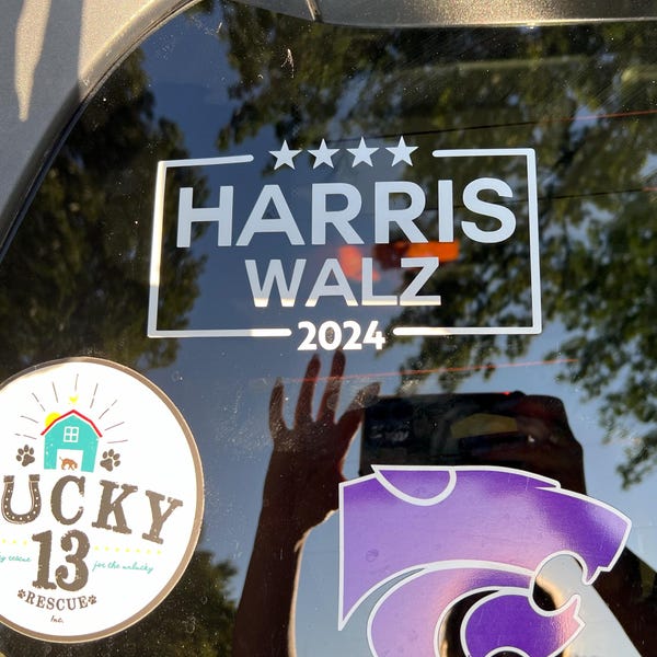 Deadpool Peeking Decal / Sticker / Label - Etsy