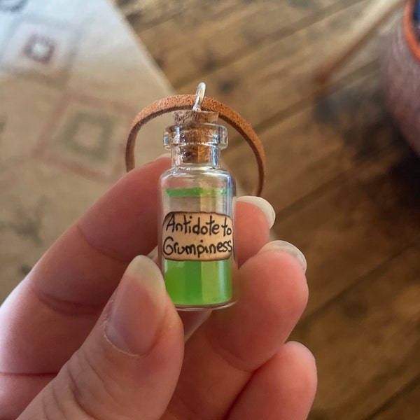 DIY Potion Box - Colour Changing Potion - 18 Options! - the Apothecary ...