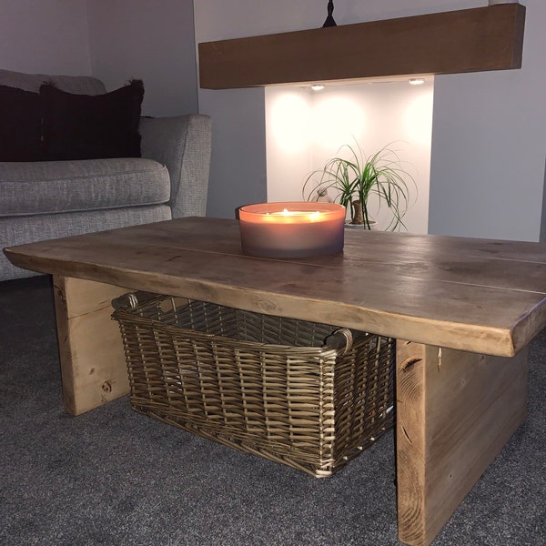 Waney / Live Edge Coffee Table Rustic Tudor Oak Solid Wood Chunky Low ...