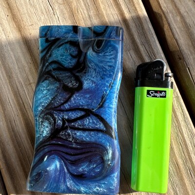 Puff & Pass Metal Tray W/ Magnetic Lid Blue - Etsy