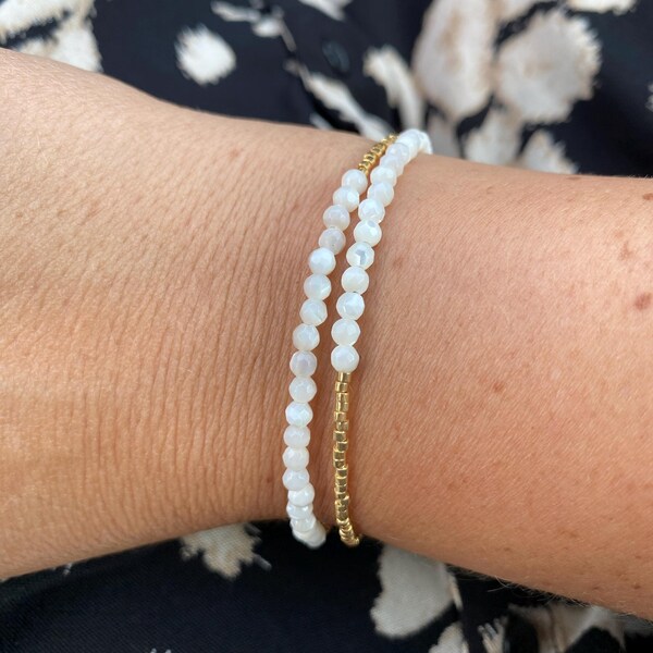 Red String Bracelet, Gold and Red Seed Bead Bracelet, Minimalist Thin ...