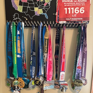 50 States Medal Holder With Race Bib Holder Clips and 50 Hooks on ...