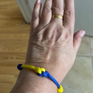 Gulf Racing Style Colours Oil GT40 917 GT F1 Mclaren Keyring Le Mans ...