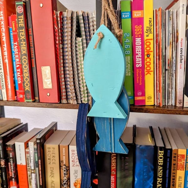 Wood Fish, Rustic Wood Fish, Fish on String, Beach Decor, Lake House ...