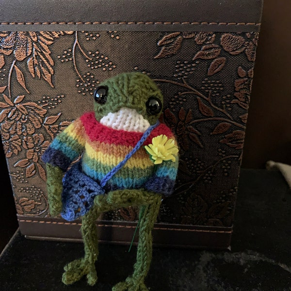 Knitted Frog Fanny Fisher Made to Order - Etsy