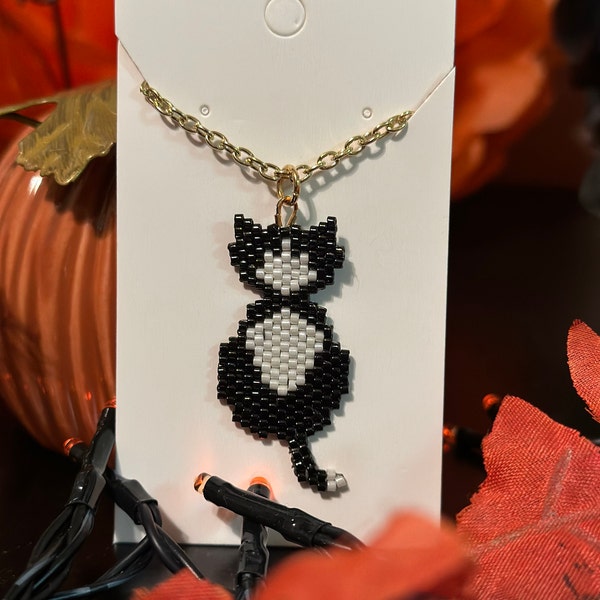 Twisted Peyote Beaded Earrings Tutorial, Folded Peyote Leaf Tutorial ...