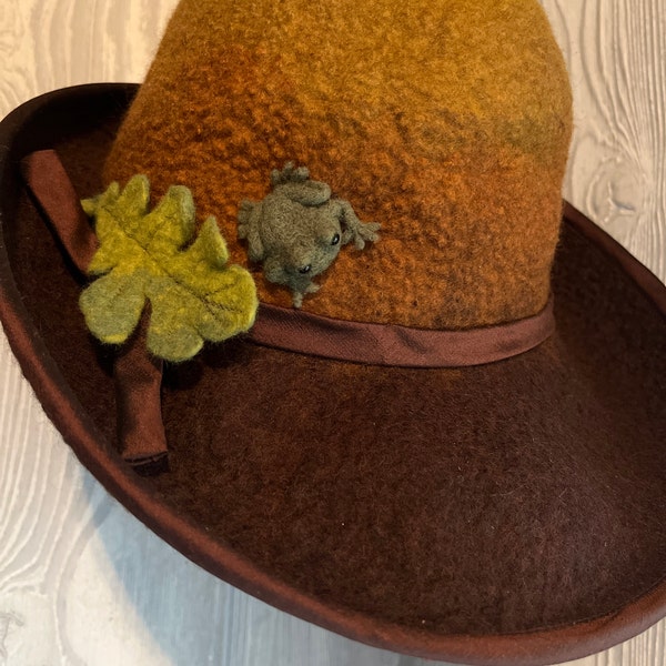 Needle Felted Green Frog Wool Sculpture Realistic Frog Art Gift for ...