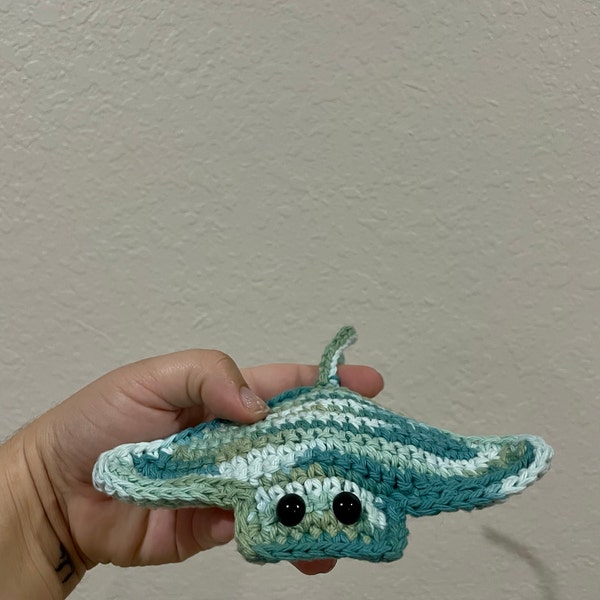 PATTERN: Raymond the Ray Pattern - Amigurumi Manta Ray Pattern ...