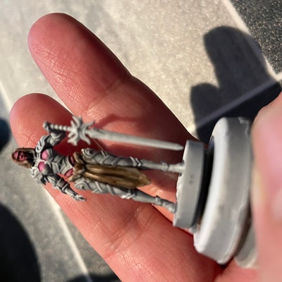 Yellow Cultist D&D Villain 3D Printed Resin Miniature by Astland 3D ...