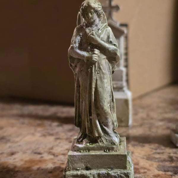 Miniature Distressed Tombstone Lying Girl Crypt - Etsy