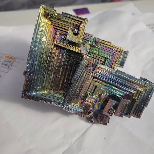 Beautiful Giant Colorful Bismuth Crystal - Quantity - 1 - Size - 11.5cm ...