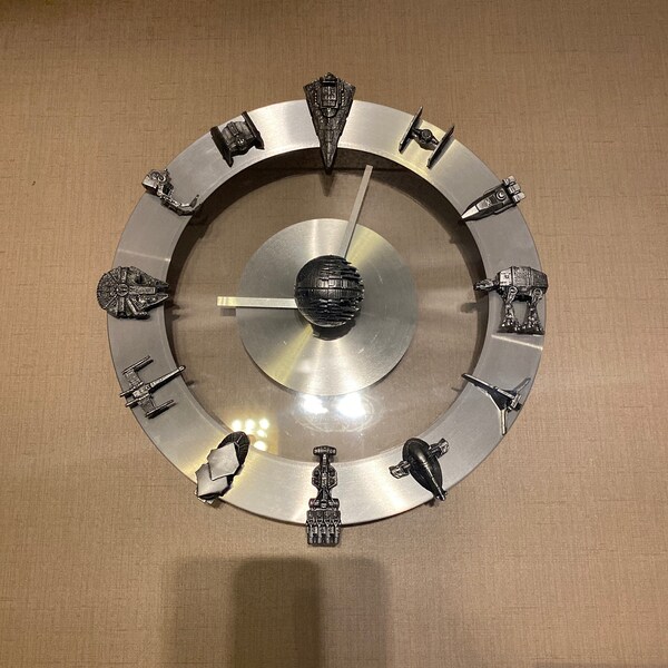 Star Wars Starships and Fighters Clock - Etsy