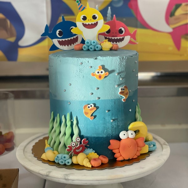 Fondant Sea Creature Cake Toppers. Clam Shells, Seaweed, Crab. Birthday ...