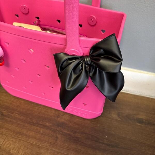 Sequin Shamrock Bow, 5.5 Inch Wide, Embroidered Patch Bow, Serged Bow ...