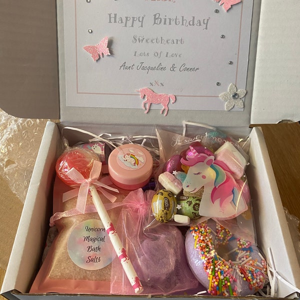 Teenage Pamper Gift Box Relaxation Set /mini Pamper Me/ Teen Queen ...