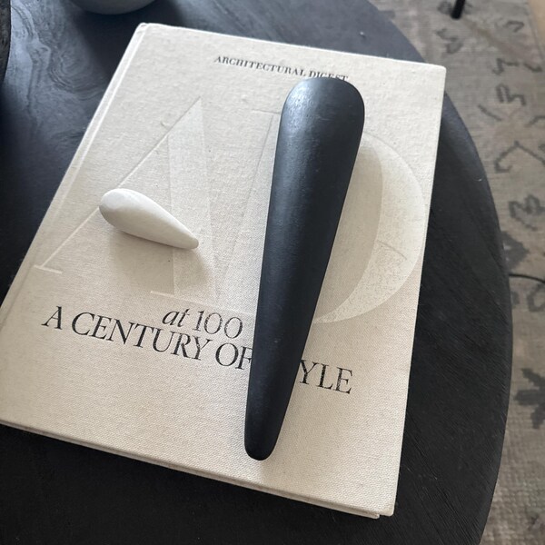 Authentic Black Lighting Stone / Piedra De Rayo - Etsy