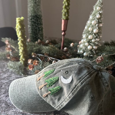 CUSTOM Hand Embroidered Floral Cap // Sunflower Cap , Embroidered ...