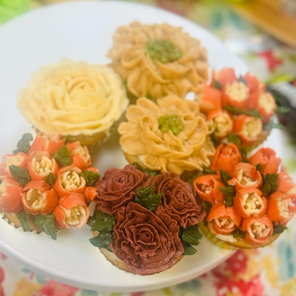 Mini Super Mini Russian Piping Tips Regular and Other Sizes Buttercream ...