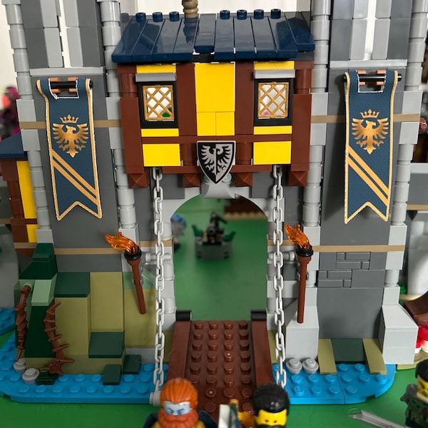 Lego Castle - Fabric Flags, Various Styles and Factions. Minifigure ...