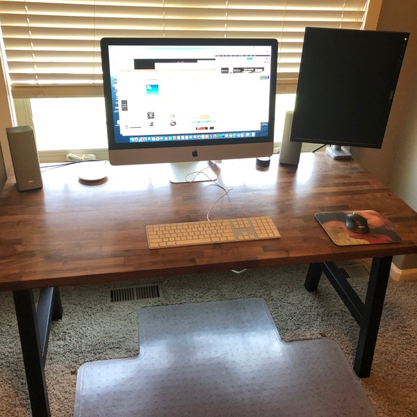 Pretty Walnut Butcher Block Desktop, 25-30" X 48 to 72 Inch Long USA ...