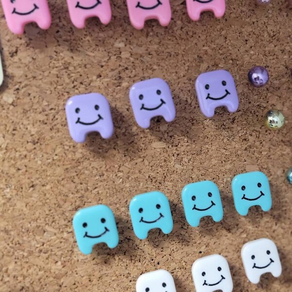 Kitty Cat Frig Magnets Sweetest Magnets Hang Childrens Artwork Photos ...