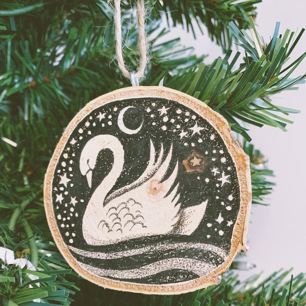 Swan Christmas Ornament | Original Drawing on Birch Wood - Etsy