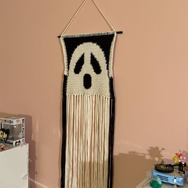Ghost Tapestry Crochet Pattern / Wall Hanging / Instant Download ...