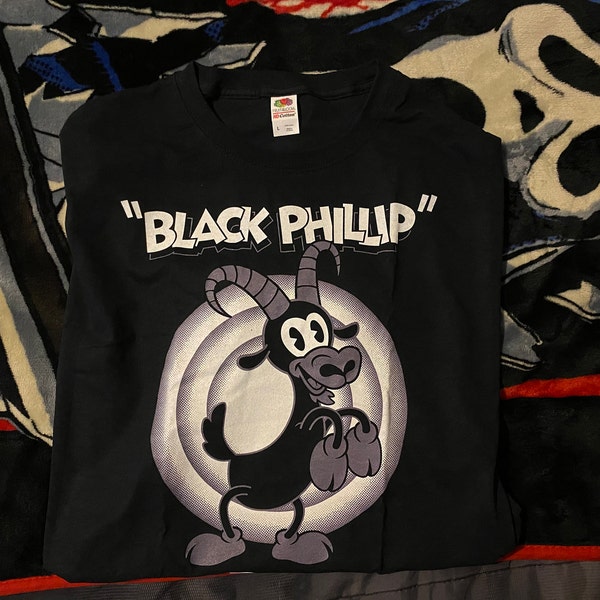 Morrigan Vampire Creepy Cute Pastel Goth Geek Gift Shirt Vintage Arcade ...