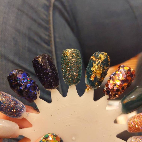 Basilisk- Dip Powder, Dip Powder for Nails, Acrylic, Iridescent, Green ...