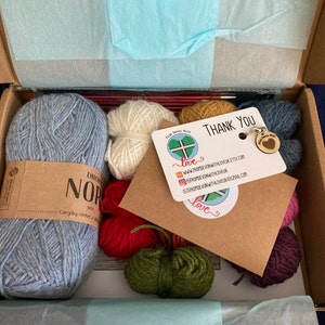 Bee Happy KIT Knitting Craft Kit Knit Your Own Bee Socks, All You Need ...