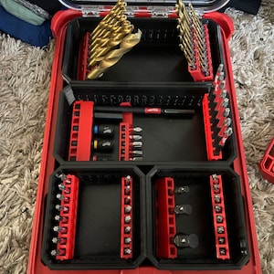 Milwaukee PACKOUT Square Bit Bin - 104 Ct Bit Holder for Low-profile ...