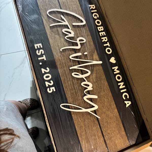 Family Reunion Gift: Custom Wooden Family Tree - Handmade Wooden Family ...
