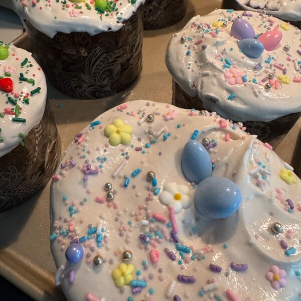 Moon Child Sprinkle Mix: Gothic Black Crescent Moon Dessert Decor - Etsy