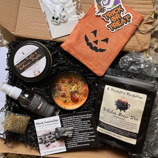Spooky Mystery Box, Halloween Lovers Gift Set, Fall Season Candle ...