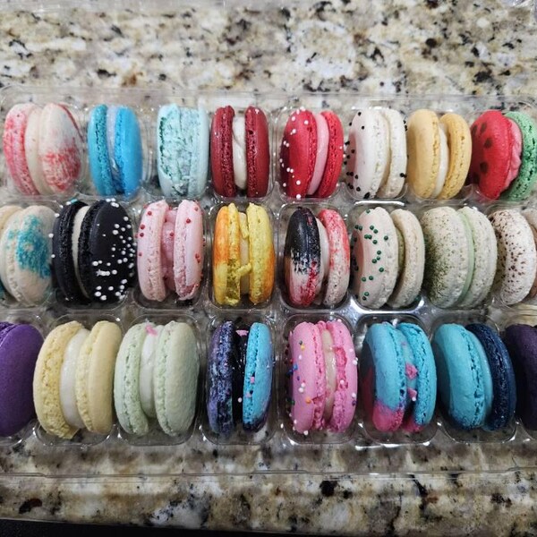 Customizable Seashell Macarons - Etsy