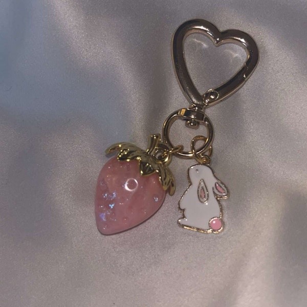 BUNBERRY Charm, Strawberry Keychain, Keychain Accessories, Keycharm ...