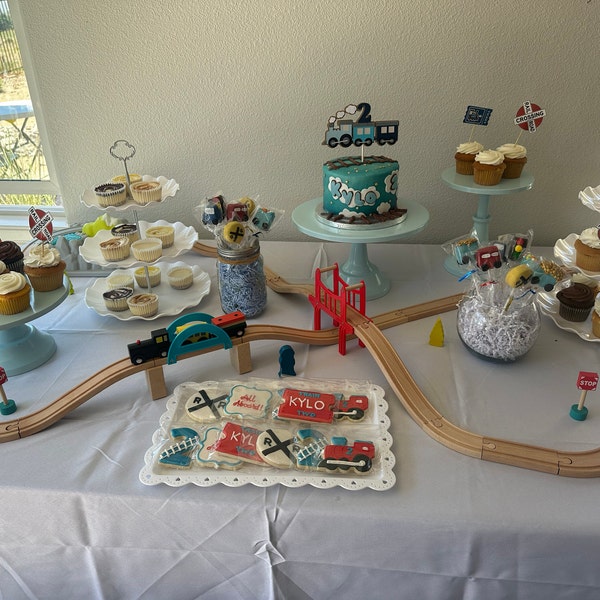 Train Cake Pops - Etsy